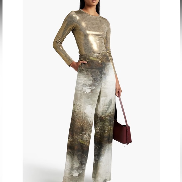 Alice + Olivia | Tops | New Alice Olivia Delaina Gold Holiday Metallic ...